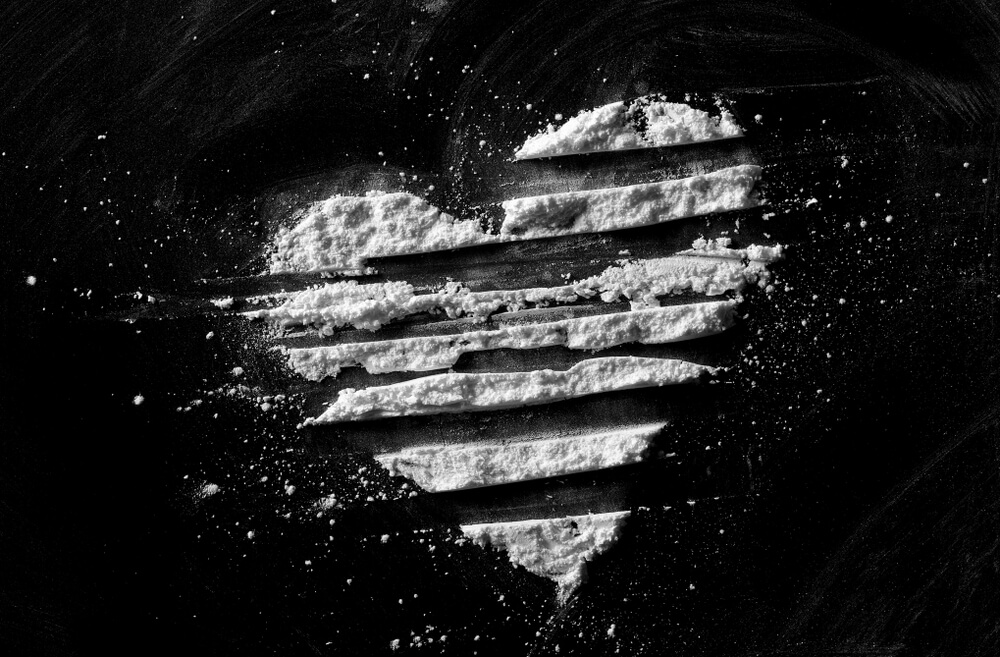 8 Signs Of Cocaine Use And Abuse And What To Do About It